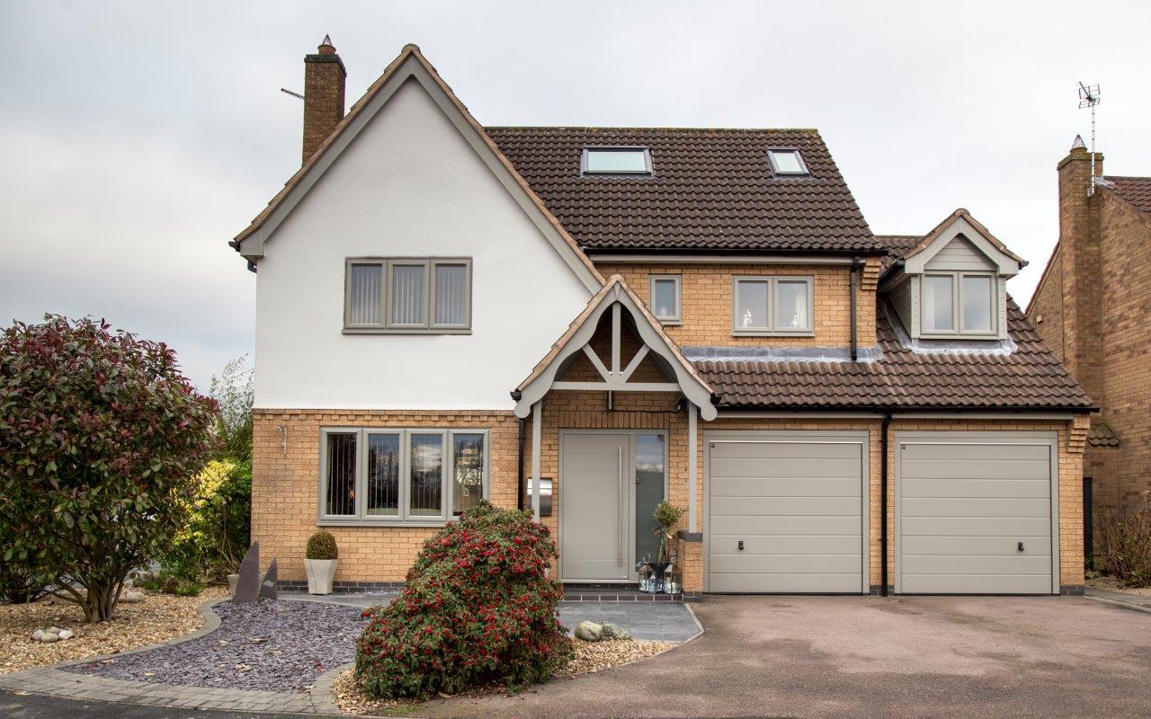 Full House | Progress Windows